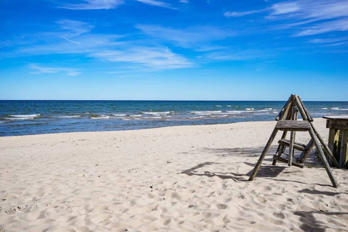 84 M² House ∙ 2 Bedrooms ∙ 6 Guests - Oscoda, MI