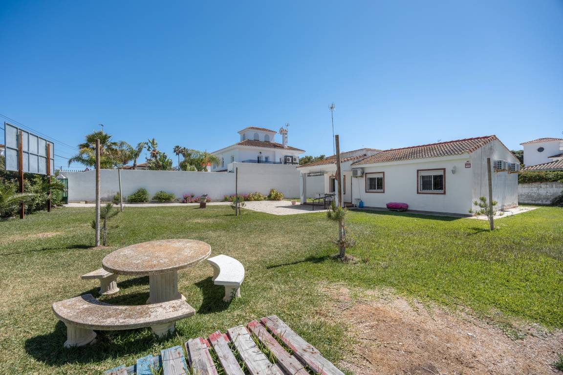 80 M² Maison De Vacances ∙ 3 Chambres ∙ 8 Personnes - Chiclana de la Frontera