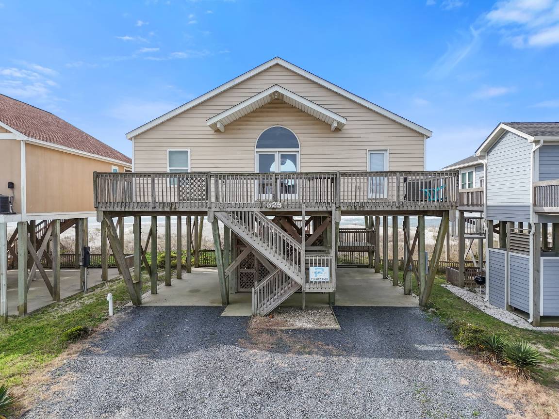 House ∙ 4 Bedrooms ∙ 10 Guests - Holden Beach, NC