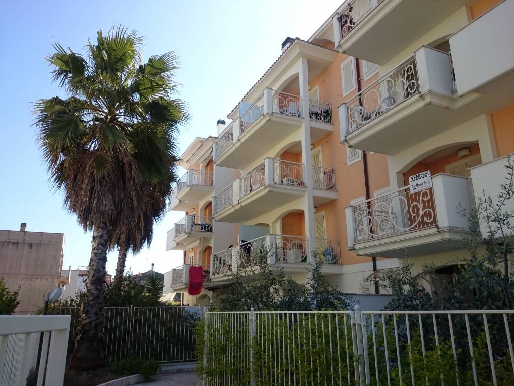 60 M² Apartment ∙ 2 Bedrooms ∙ 5 Guests - San Benedetto del Tronto