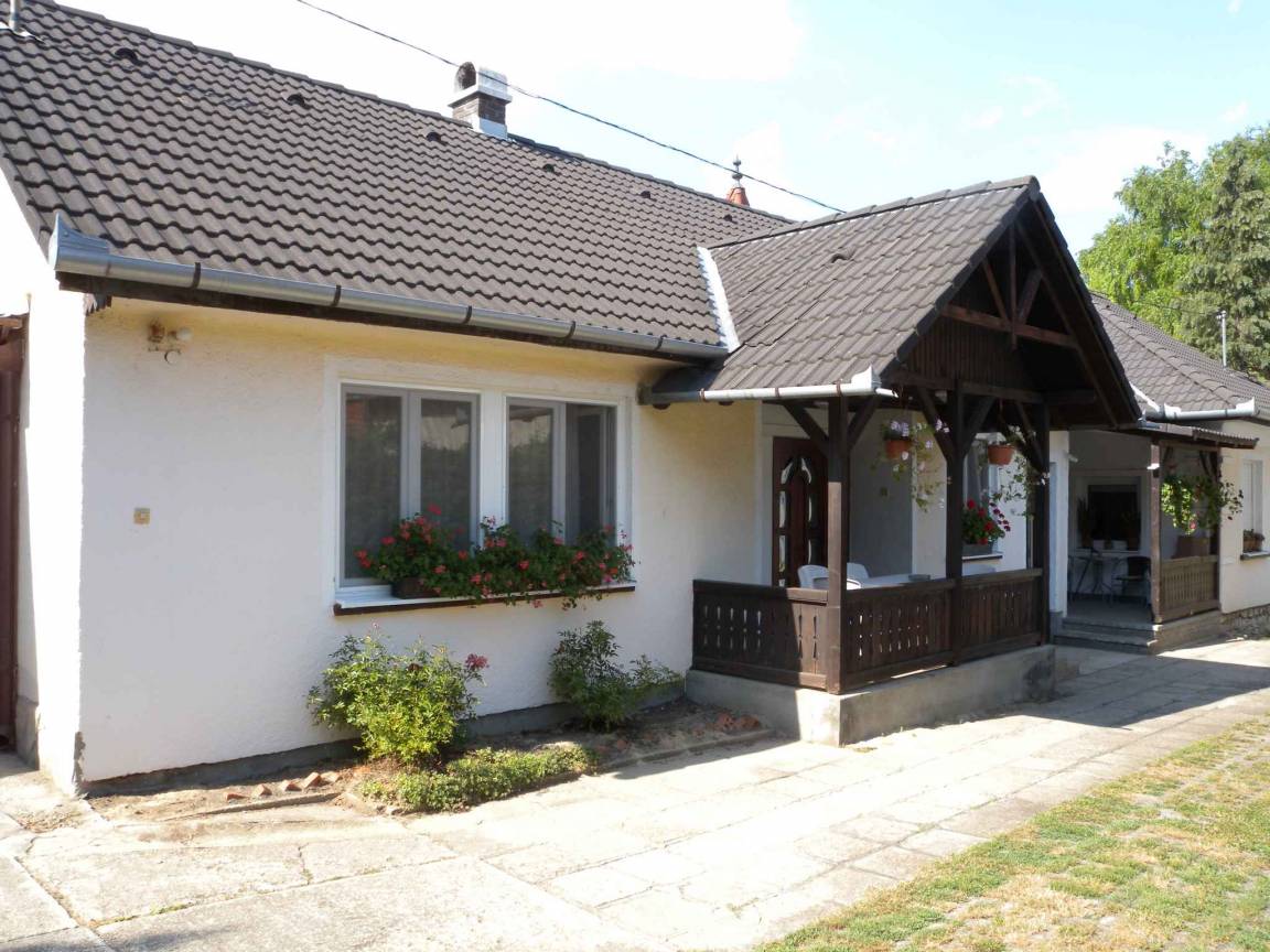 45 M² Apartamento ∙ 2 Habitaciones ∙ 4 Huéspedes - Siófok