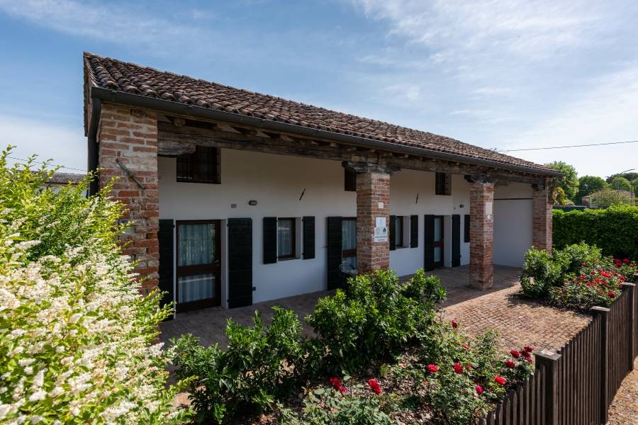 150 M² Farmhouse ∙ 4 Bedrooms ∙ 9 Guests - Este