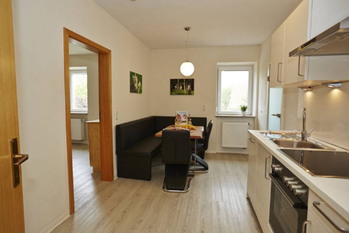 Ferienwohnung ∙ 2 Schlafzimmer ∙ 6 Gäste - Weikersheim