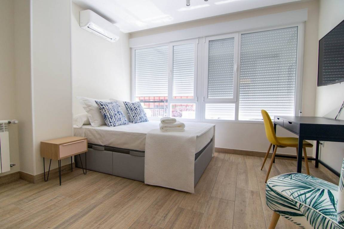 30 M² Apartamento ∙ 1 Huésped - San Sebastián de los Reyes