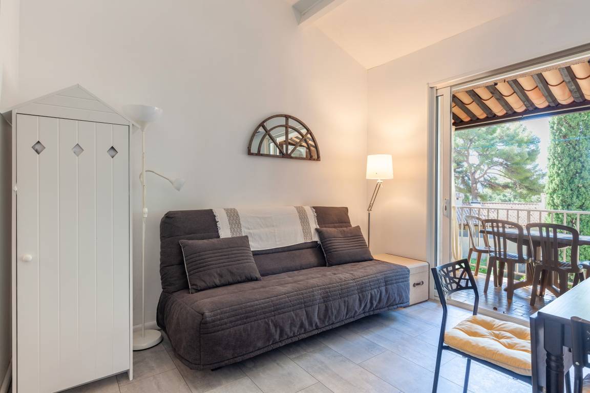 26 M² Studio Flat ∙ 4 Guests - Saint-Cyr-sur-Mer