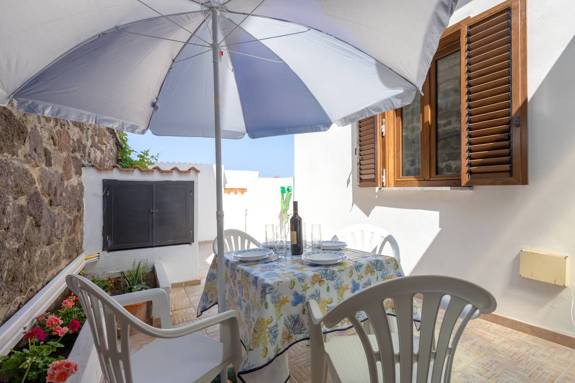 75 M² Apartment ∙ 2 Bedrooms ∙ 4 Guests - Castelsardo