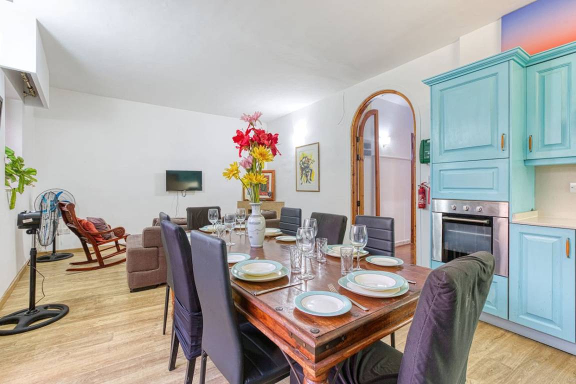 155 M² Apartment ∙ 4 Bedrooms ∙ 9 Guests - Valletta