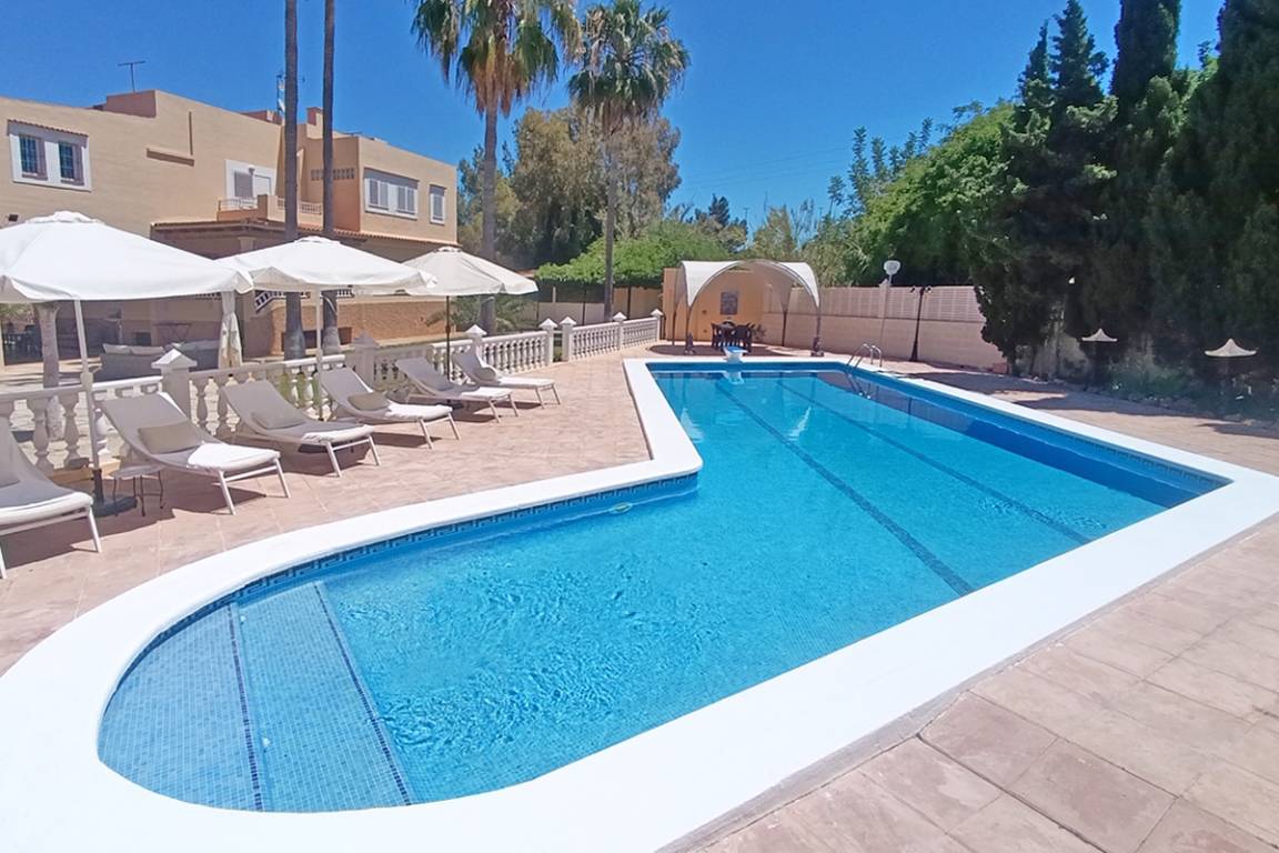 Villa ∙ 3 Bedrooms ∙ 6 Guests - Ibiza