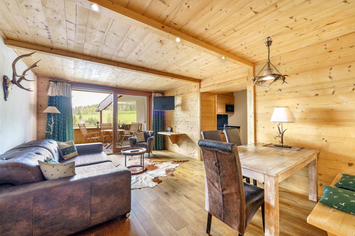 65 M² Apartment ∙ 5 Guests - Feldberg