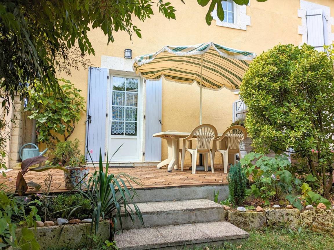 63 M² Cottage ∙ 2 Chambres ∙ 4 Personnes - Charente