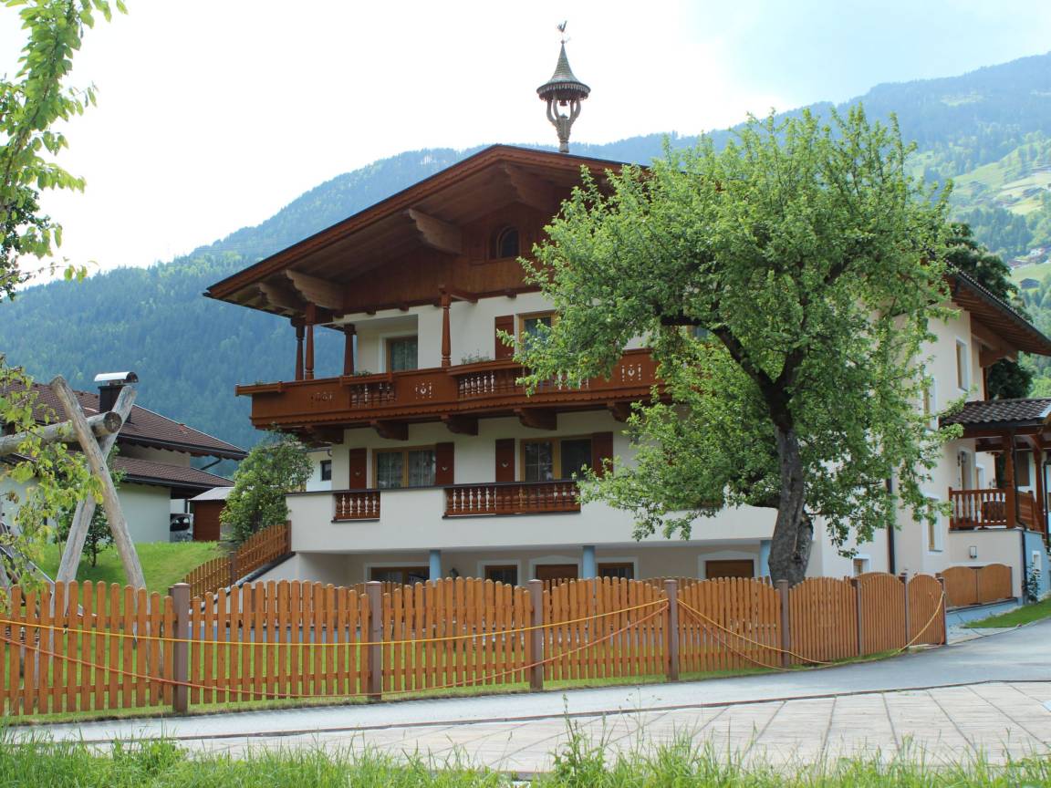 Apartment ∙ 1 Bedroom ∙ 6 Guests - Zillertal
