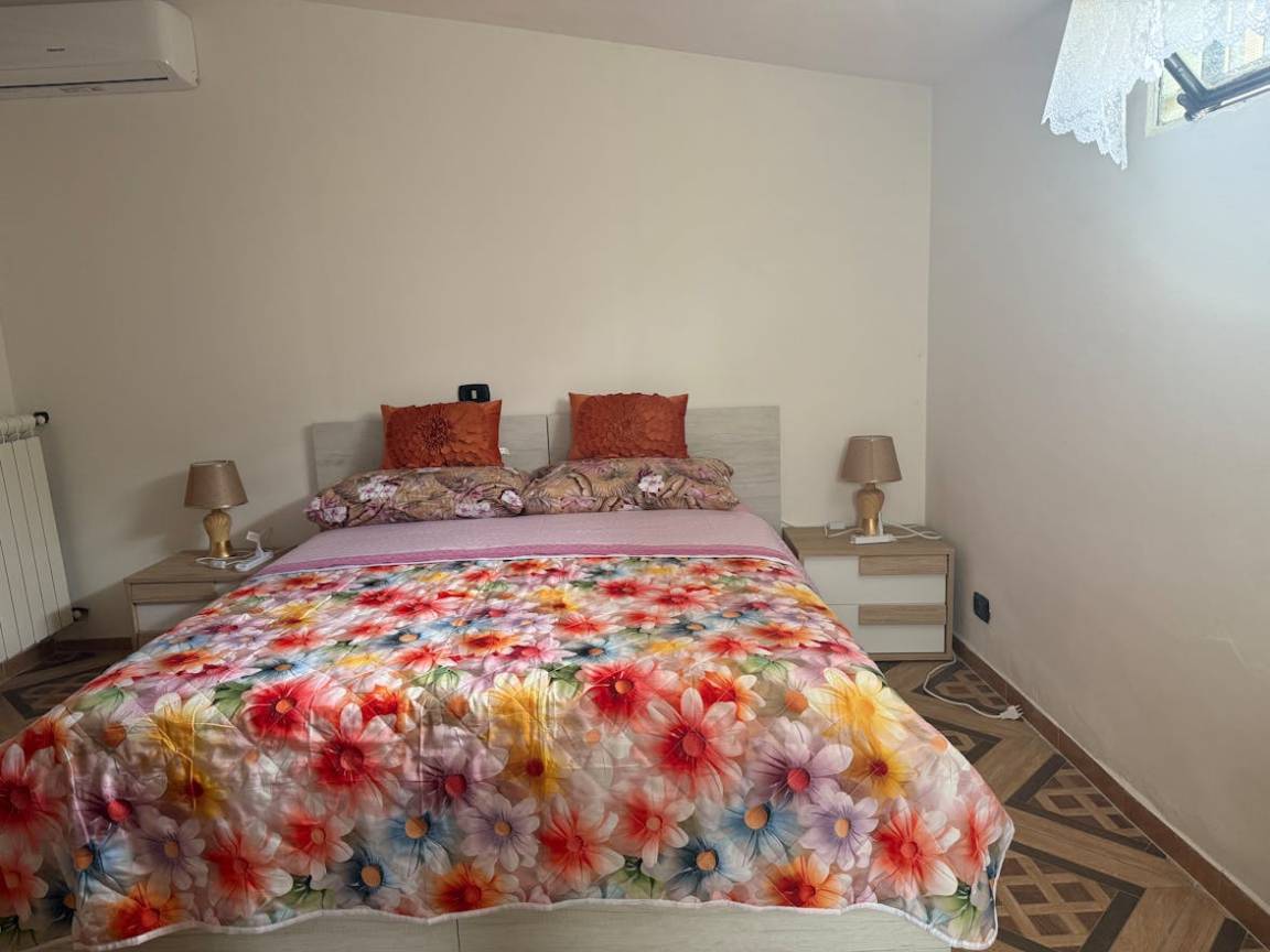 95 M² Huis ∙ 2 Slaapkamers ∙ 3 Gasten - Frascati