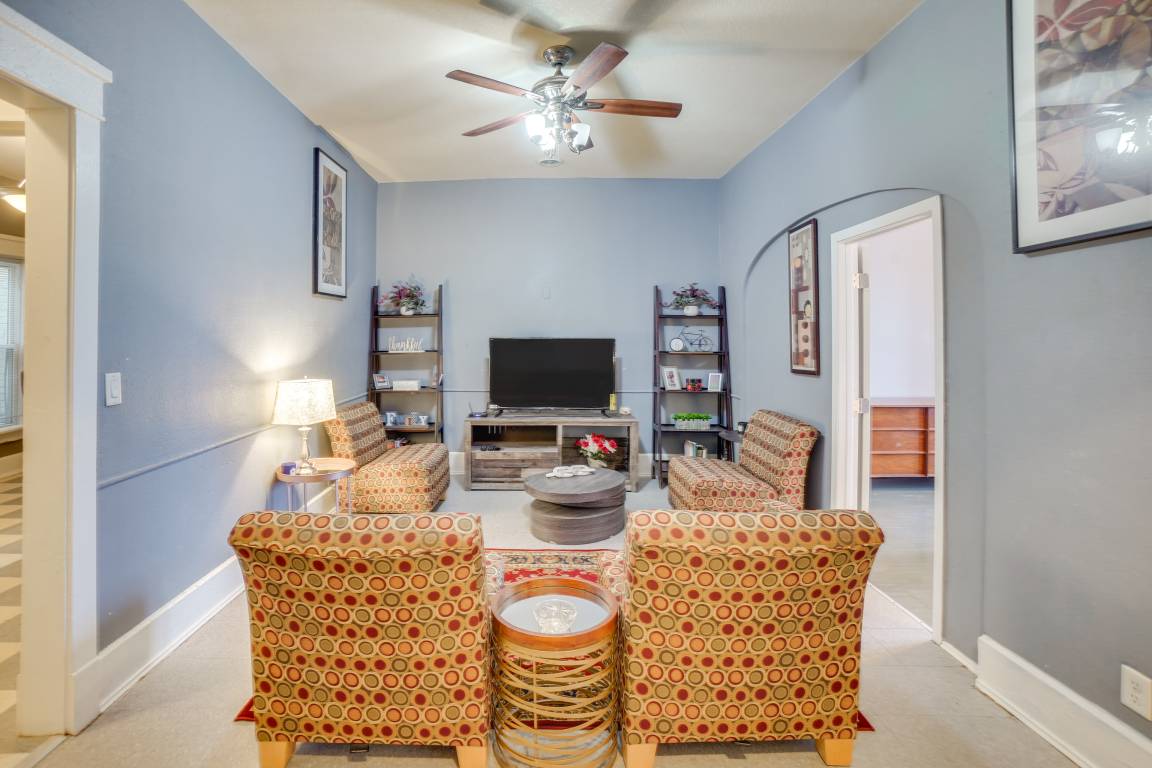 83 M² Appartement ∙ 3 Slaapkamers ∙ 6 Gasten - Racine, WI