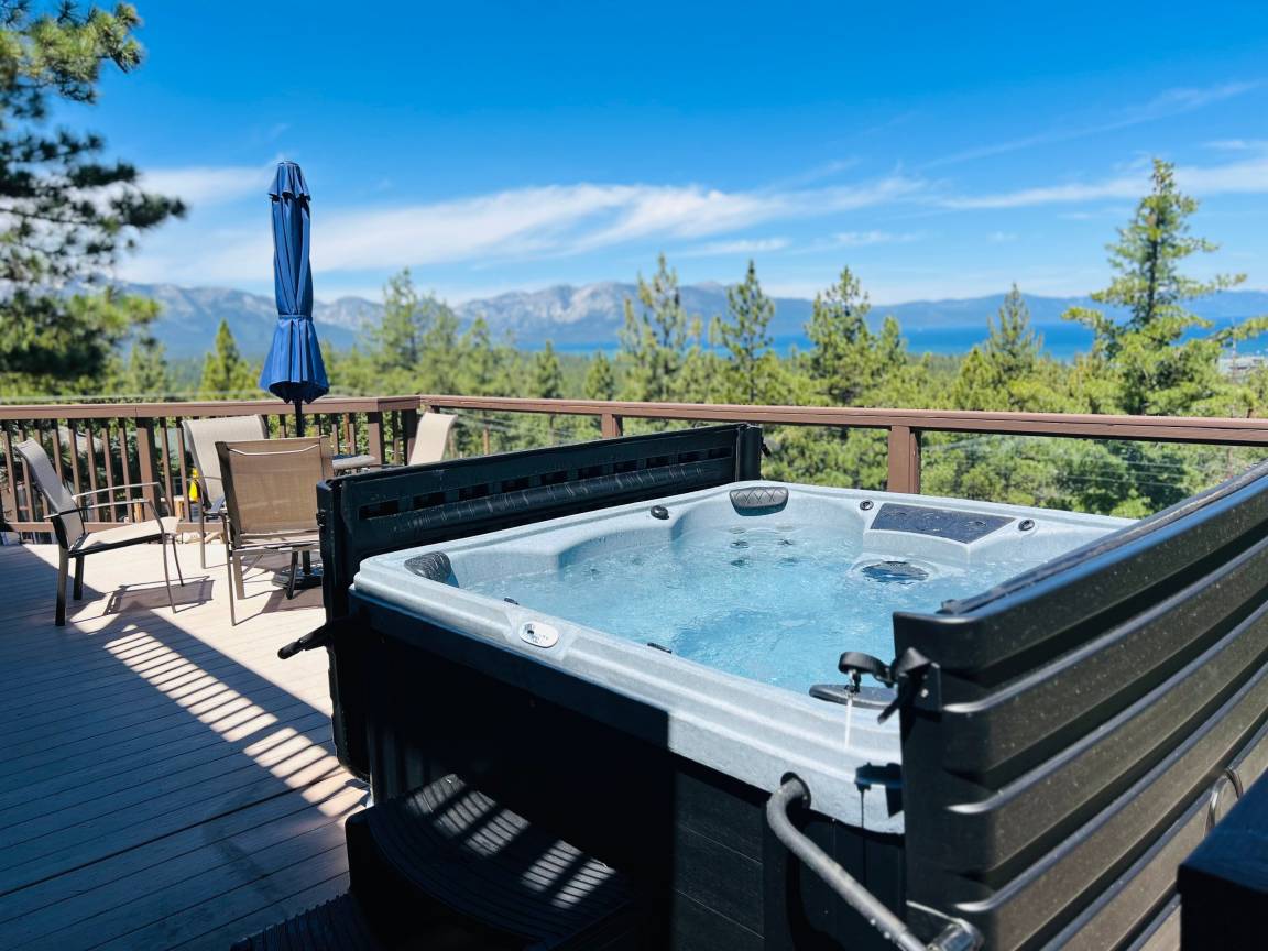 228 M² House ∙ 5 Bedrooms ∙ 10 Guests - South Lake Tahoe, CA