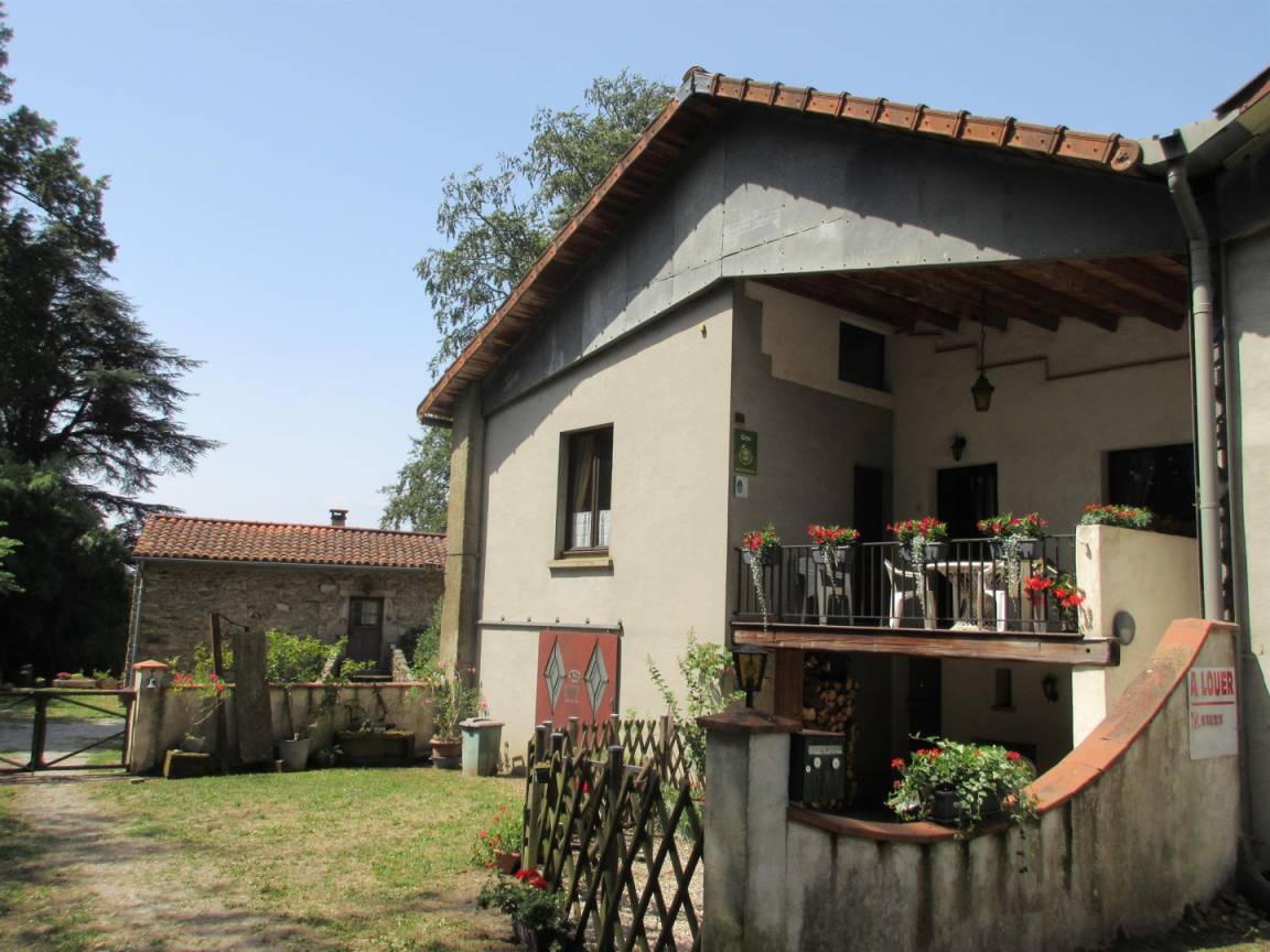 69 M² Gîte ∙ 2 Chambres ∙ 6 Personnes - Mazamet