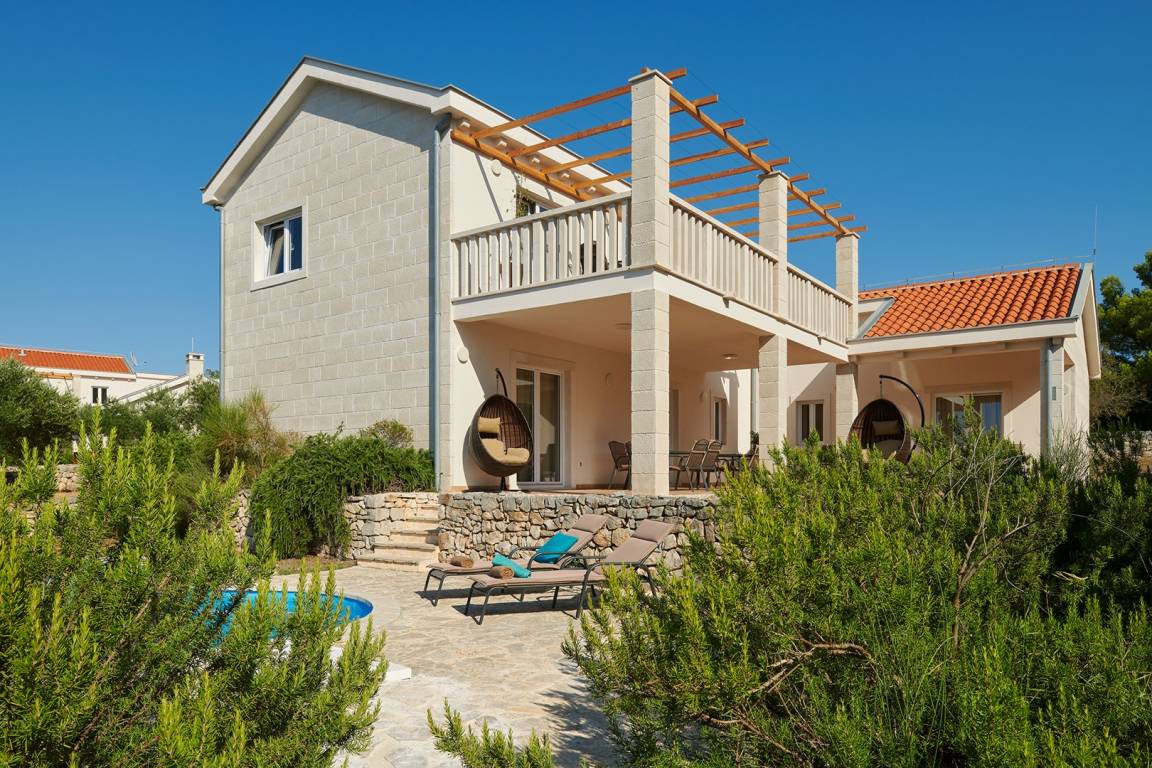 280 M² Villa ∙ 4 Schlafzimmer ∙ 10 Gäste - Jelsa