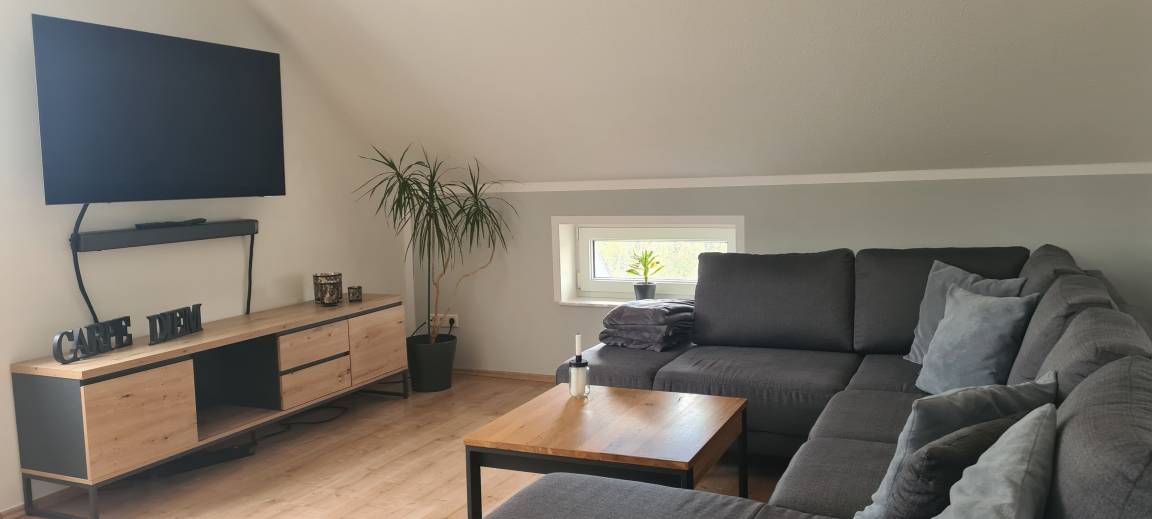 80 M² Ferienwohnung ∙ 1 Schlafzimmer ∙ 2 Gäste - Papenburg