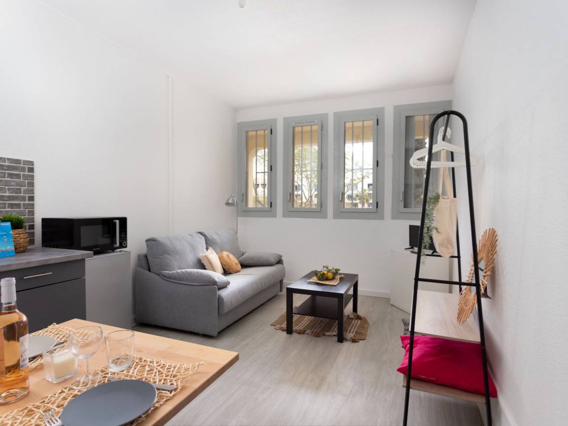 19 M² Maison De Vacances ∙ 1 Chambre ∙ 2 Personnes - Vendargues