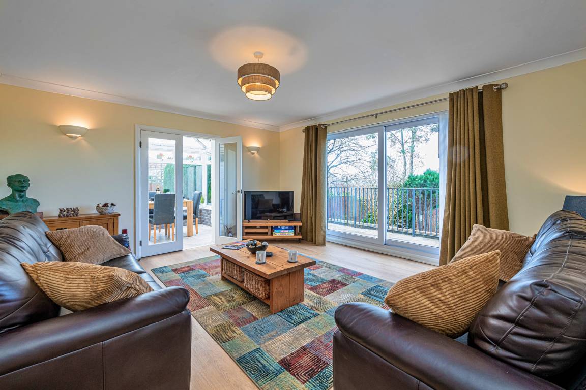 125 M² Cottage ∙ 2 Bedrooms ∙ 4 Guests - Talacre Beach