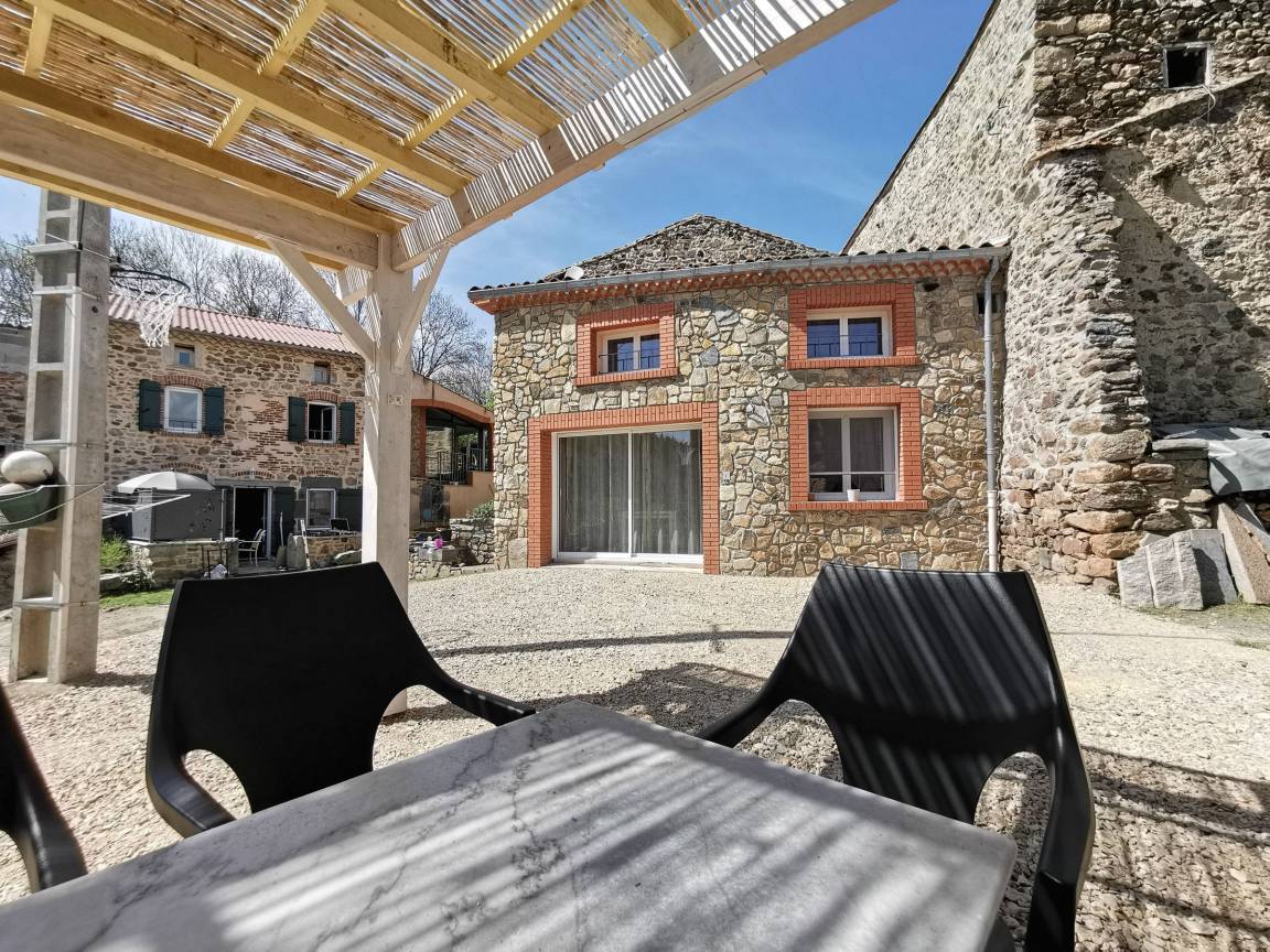 80 M² Cottage ∙ 1 Chambre ∙ 2 Personnes - Brioude