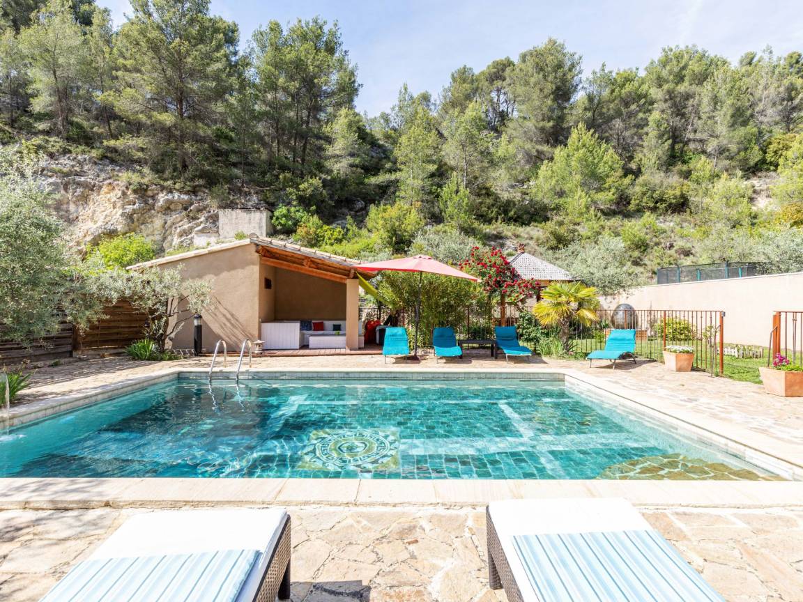 250 M² Maison De Vacances ∙ 4 Chambres ∙ 8 Personnes - Malaucène