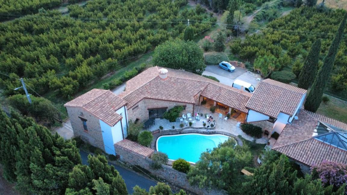 393 M² Gîte ∙ 6 Schlafzimmer ∙ 12 Gäste - Pyrénées-Orientales
