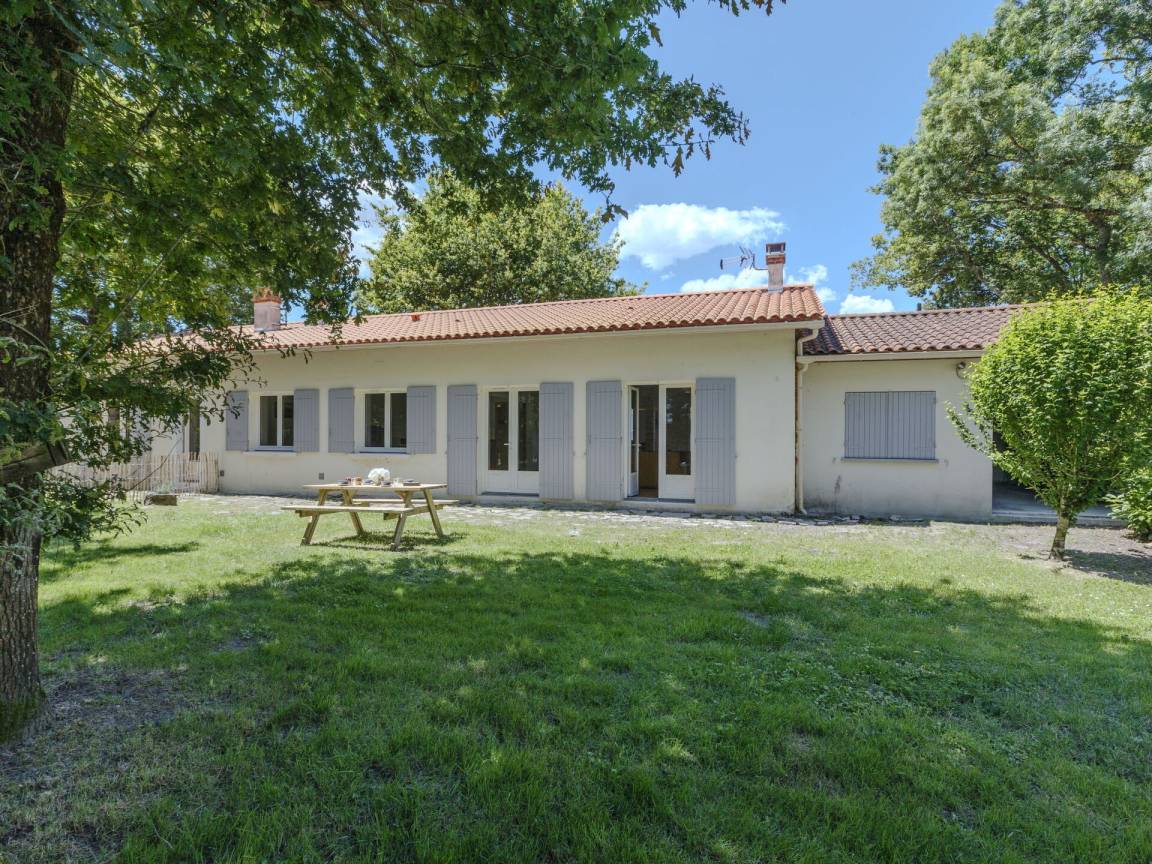 90 M² Ferienhaus ∙ 2 Schlafzimmer ∙ 6 Gäste - Royan