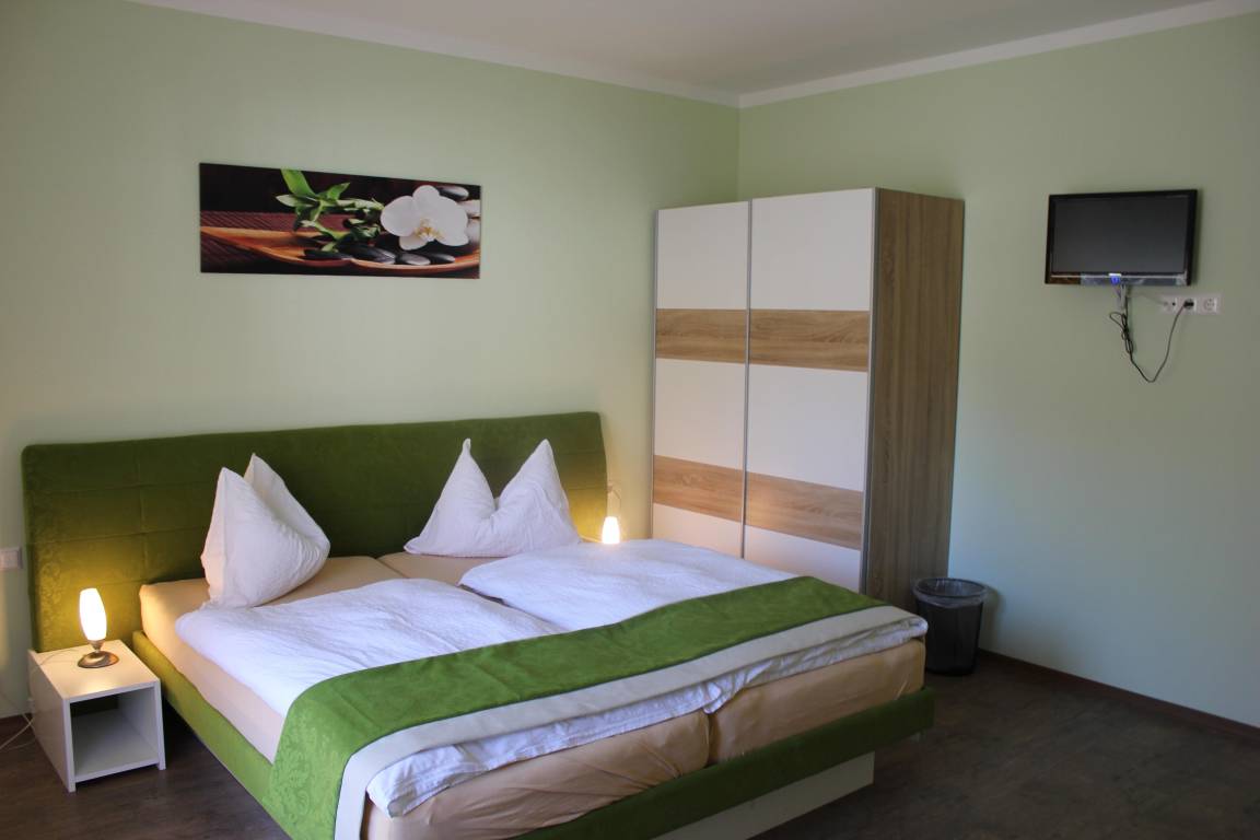 45 M² Hotel ∙ 2 Bedrooms ∙ 3 Guests - Murau