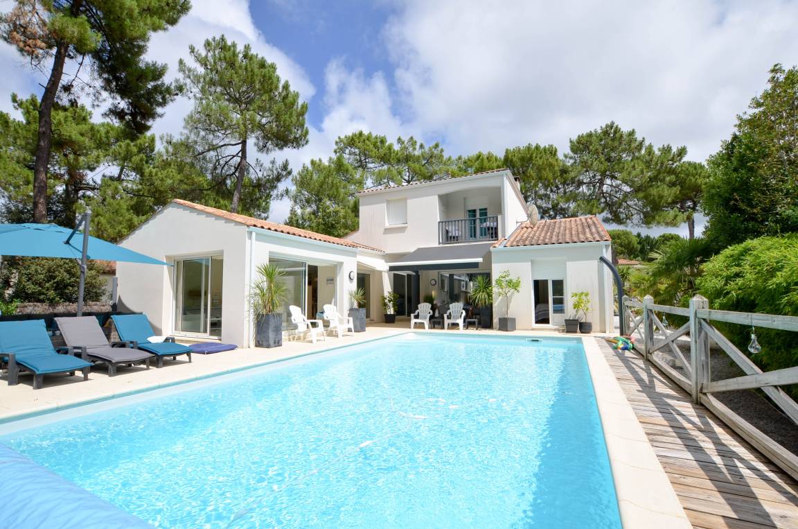165 M² Villa ∙ 4 Schlafzimmer ∙ 8 Gäste - Les Mathes