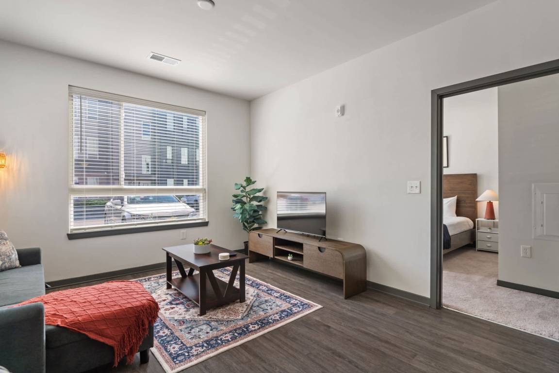 Apartment ∙ 1 Bedroom ∙ 3 Guests - Castleton, IN