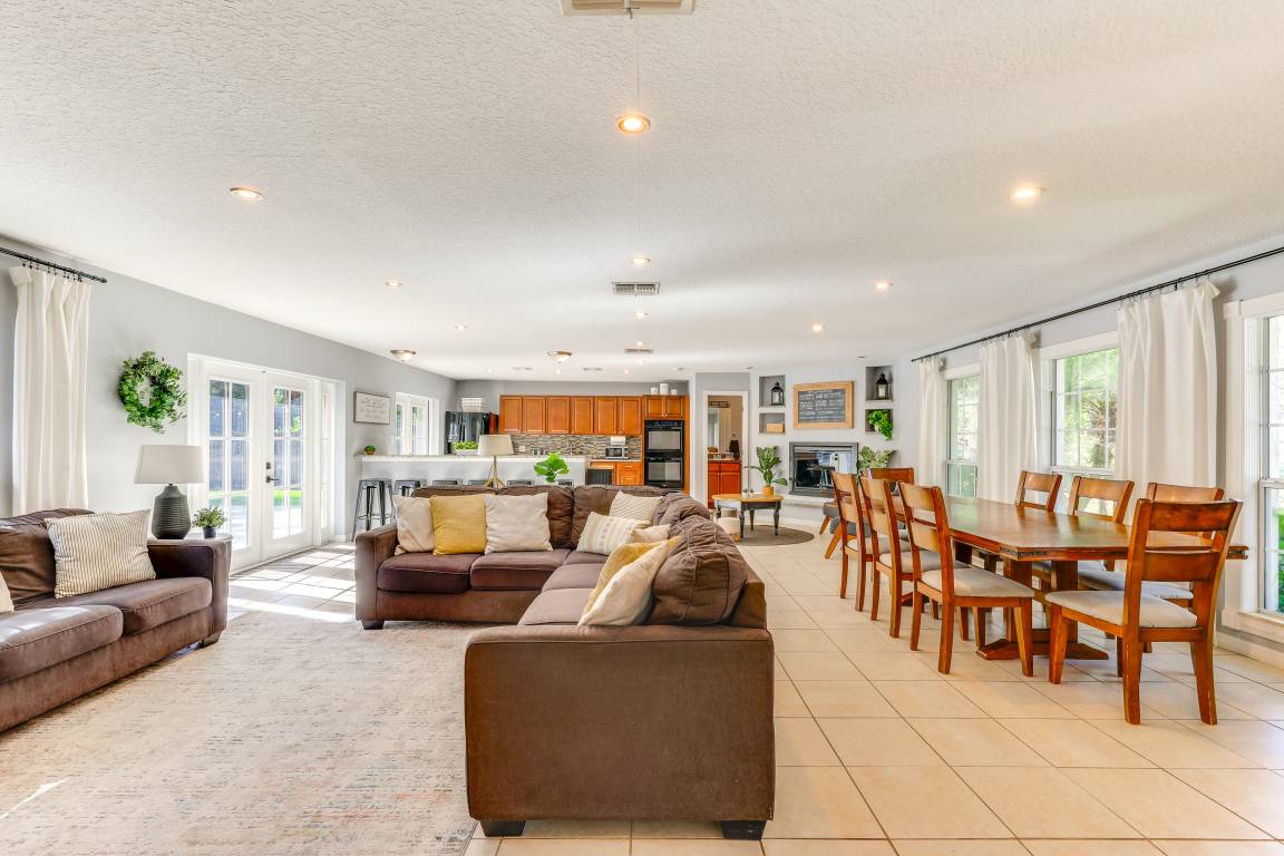 204 M² Talo ∙ 4 Makuuhuonetta ∙ 10 Vierasta - Little Big Econ State Forest, Geneva