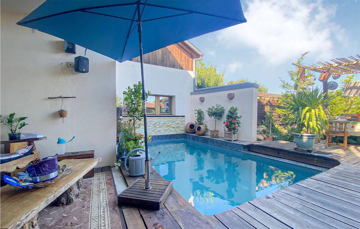 220 M² Maison De Vacances ∙ 4 Chambres ∙ 10 Personnes - Barr