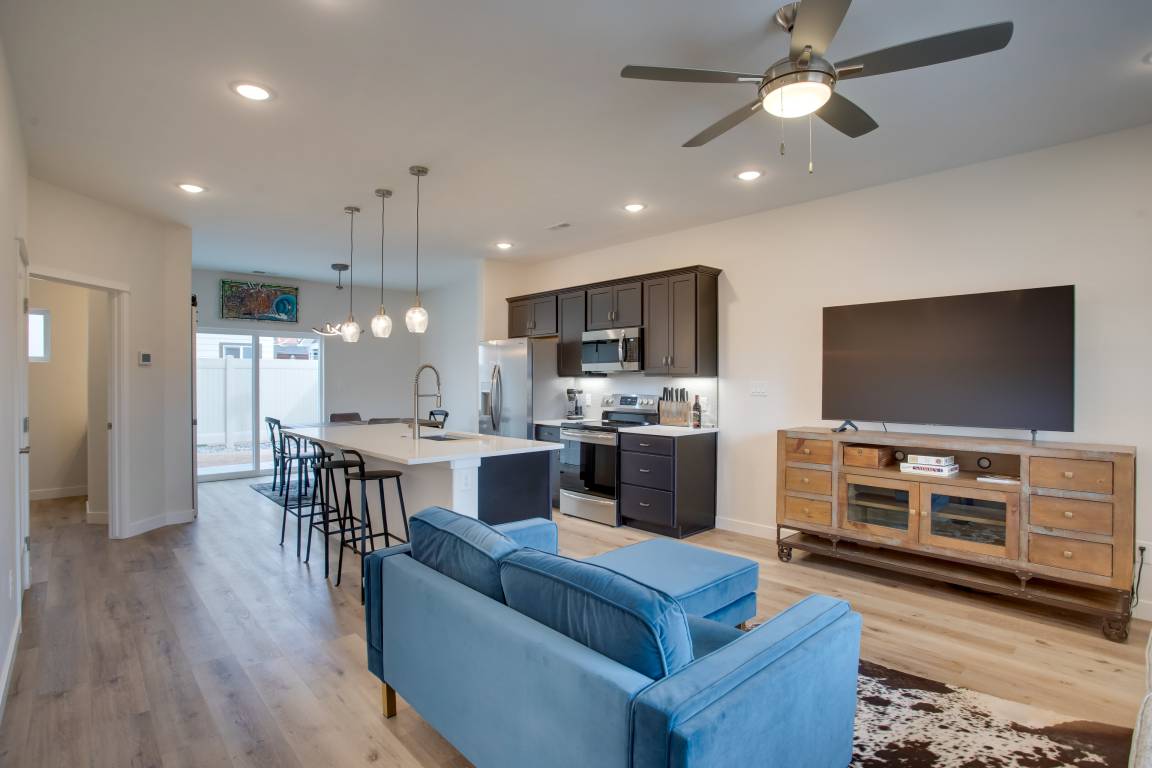 120 M² Apartment ∙ 2 Bedrooms ∙ 4 Guests - Grand Junction, CO