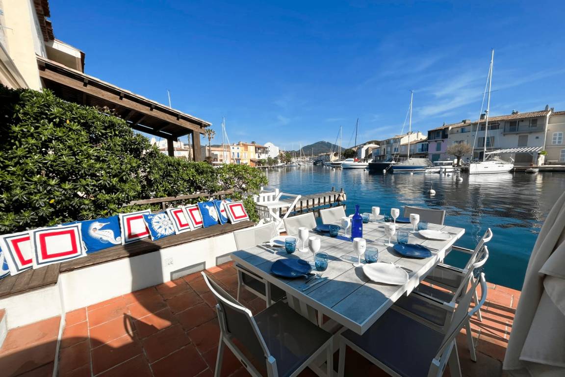 83 M² House ∙ 3 Bedrooms ∙ 6 Guests - Grimaud