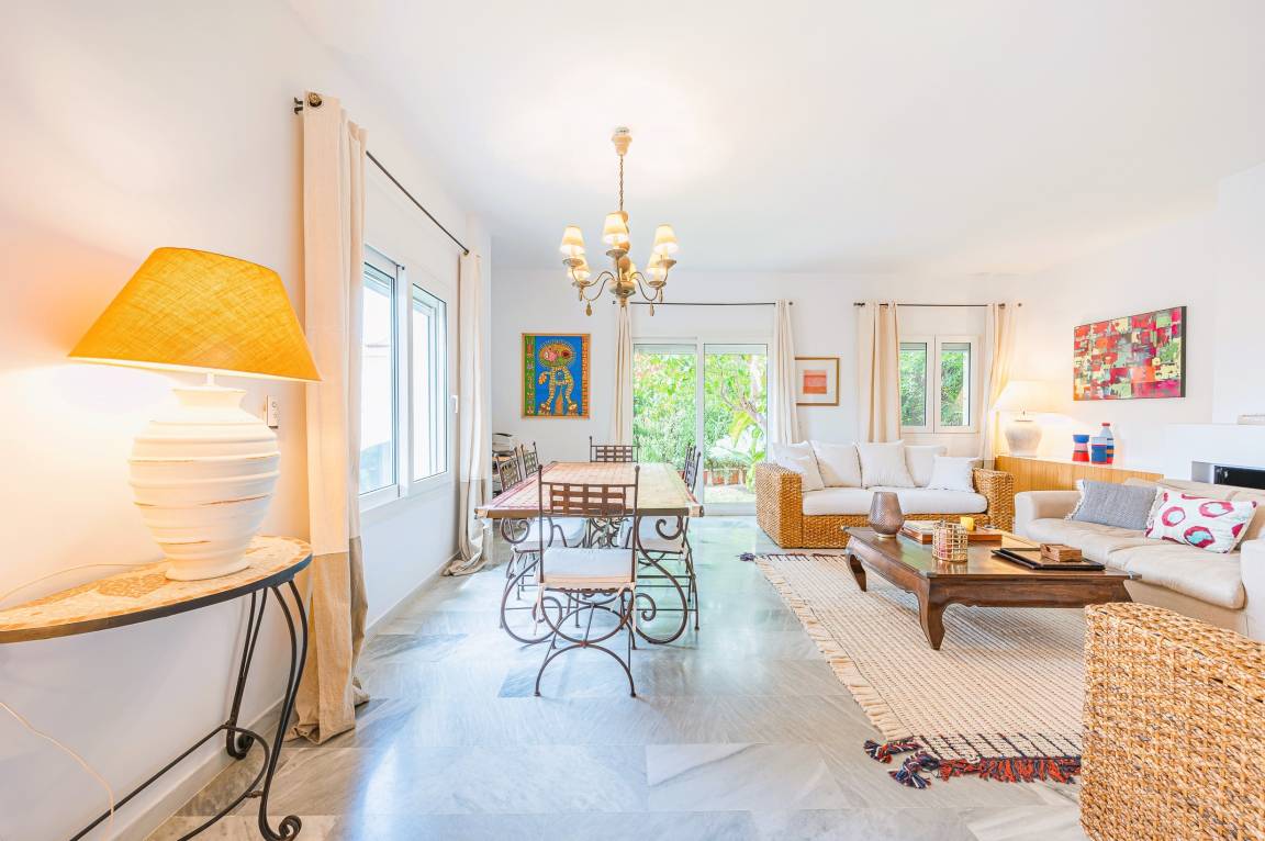 300 M² 一軒家 ∙ 寝室: 4 ∙ ゲスト8 人 - マルベリャ