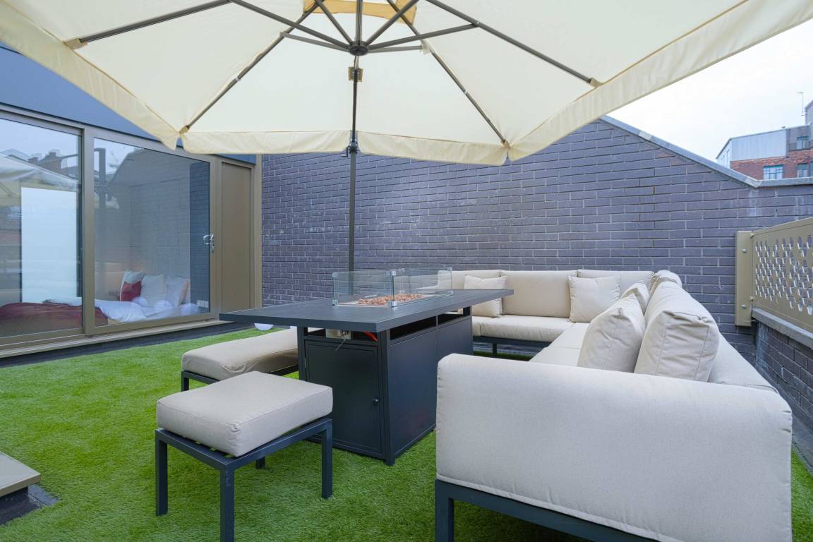 Apartment ∙ 4 Bedrooms ∙ 10 Guests - Manchester