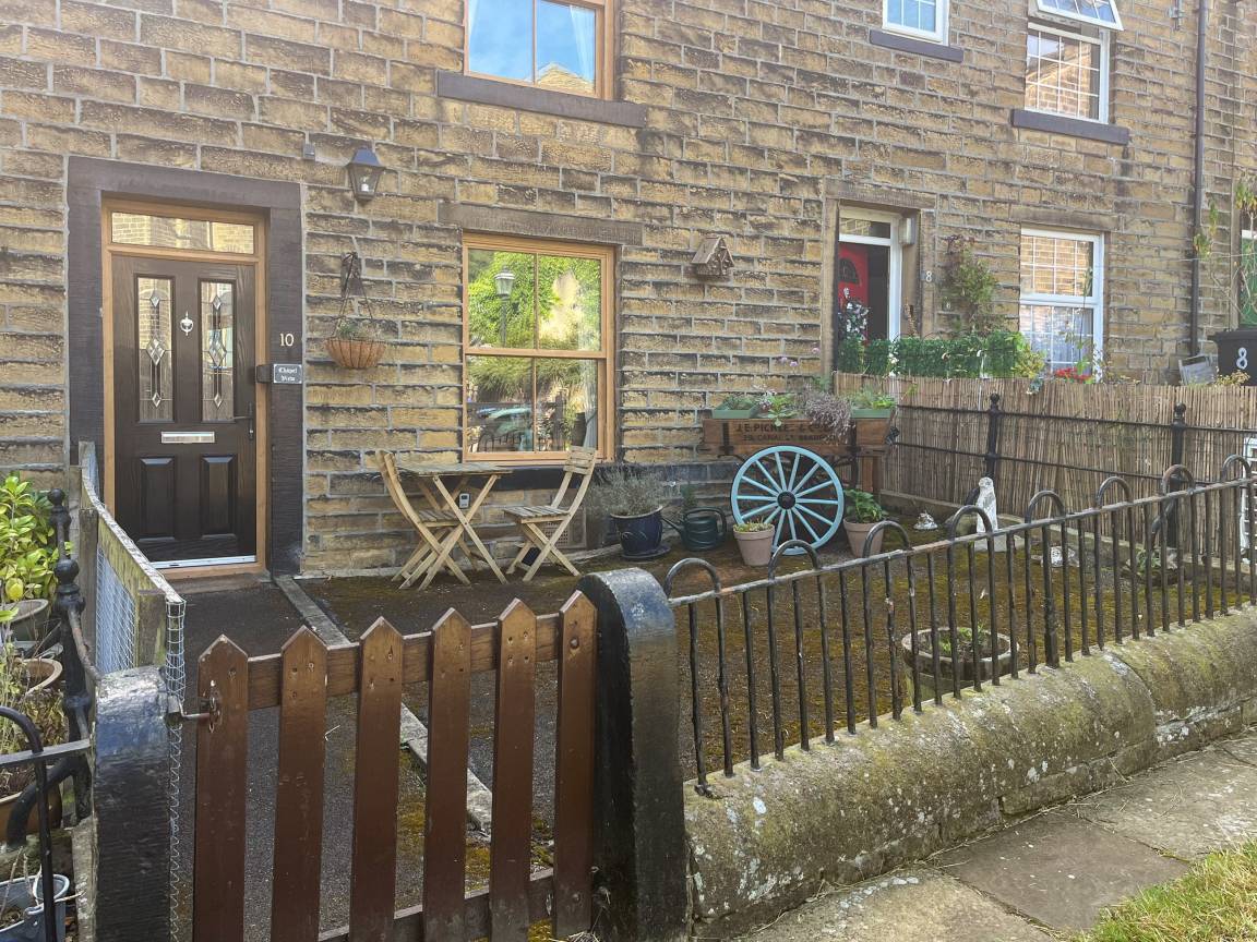 Cottage ∙ 1 Bedroom ∙ 2 Guests - Keighley