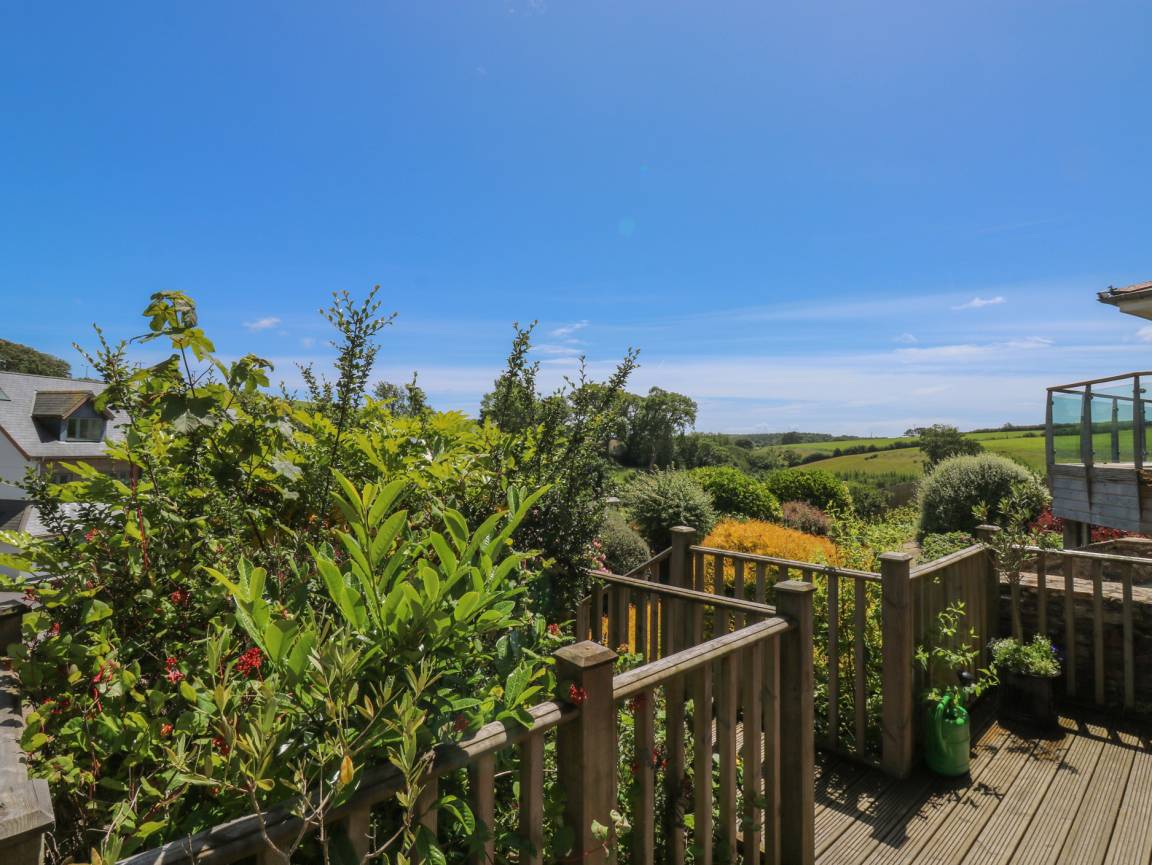 Cottage ∙ 2 Bedrooms ∙ 4 Guests -