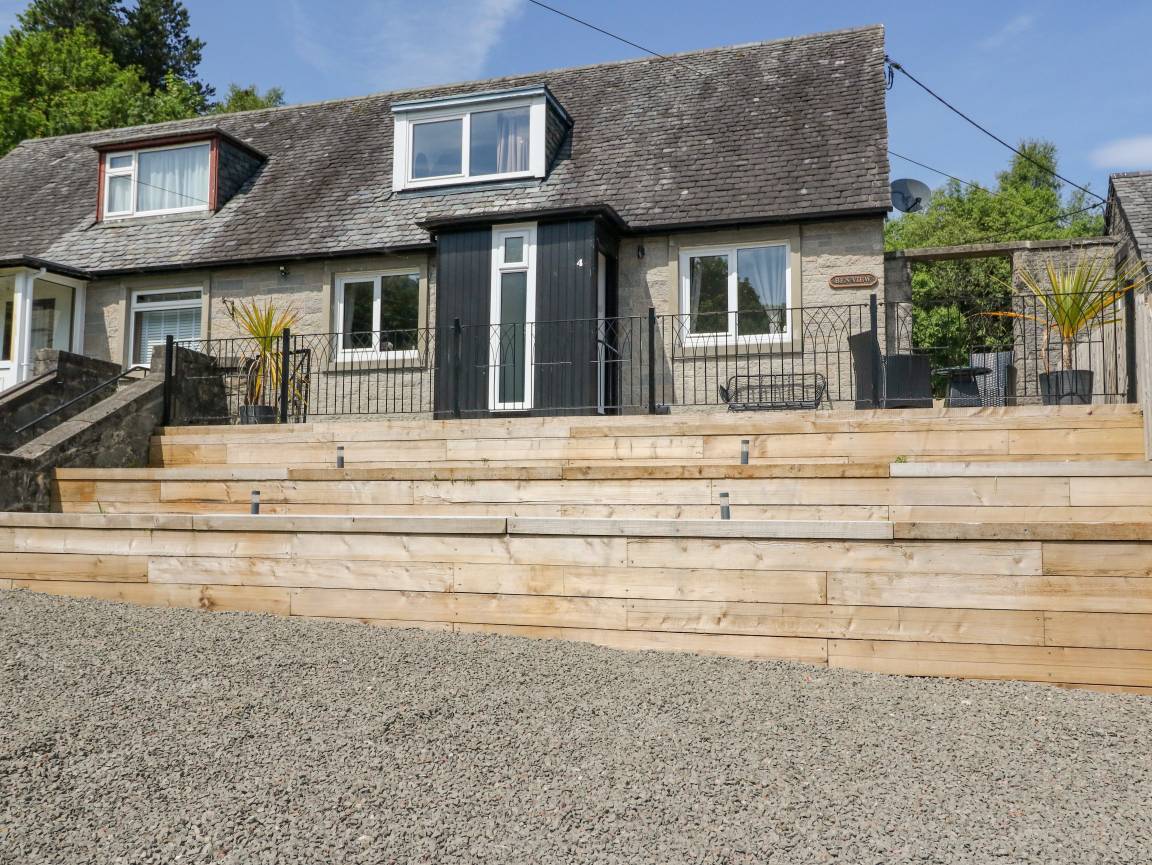 Cottage ∙ 3 Bedrooms ∙ 5 Guests - Loch Lomond