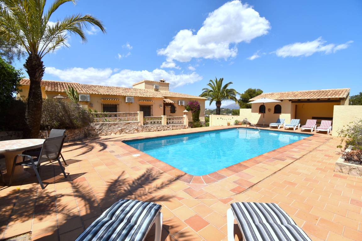 271 M² Chalet ∙ 3 Habitaciones ∙ 6 Huéspedes - Cumbre del Sol