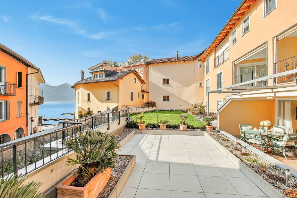 110 M² Huoneisto ∙ 2 Makuuhuonetta ∙ 4 Vierasta - Losone