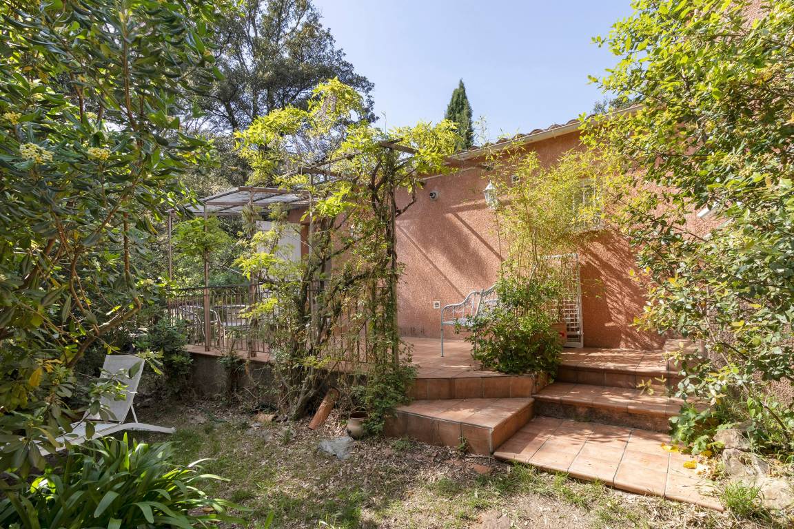 50 M² House ∙ 2 Bedrooms ∙ 4 Guests - Corsica