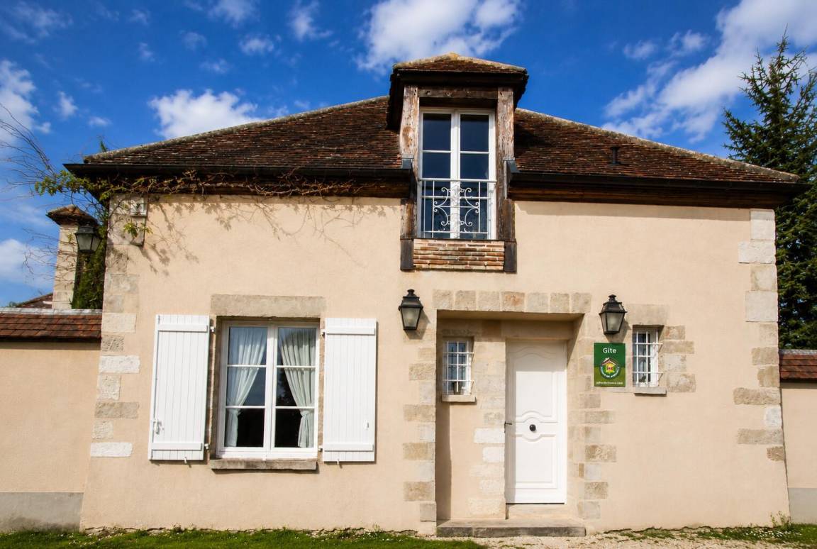 85 M² Gîte ∙ 2 Chambres ∙ 5 Personnes - Marne