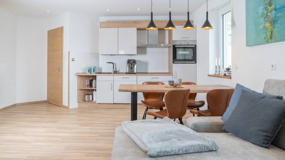 100 M² Ferienwohnung ∙ 2 Schlafzimmer ∙ 5 Gäste - Zell (Mosel)