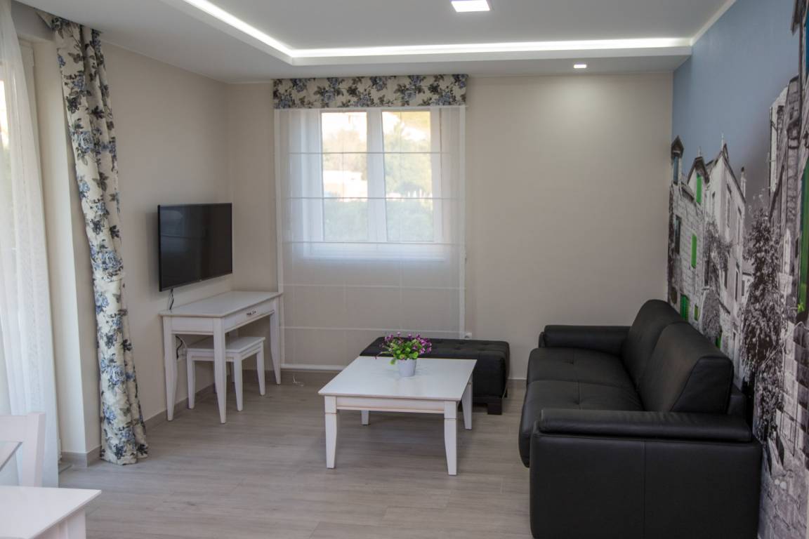 33 M² Ferienwohnung ∙ 1 Schlafzimmer ∙ 4 Gäste - Brela