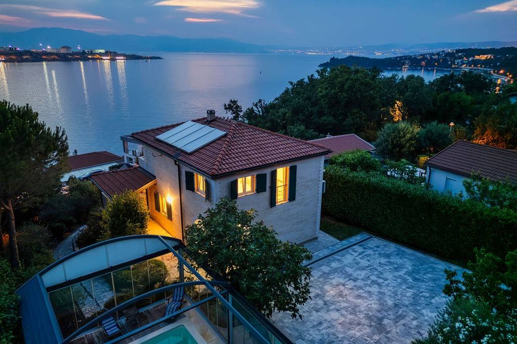 98 M² Villa ∙ 3 Chambres ∙ 6 Personnes - Kraljevica