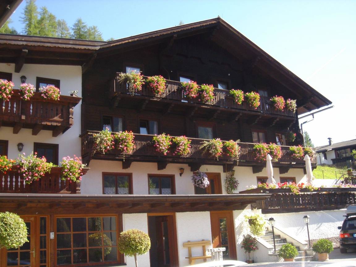 300 M² Casa ∙ 9 Quartos ∙ 20 Hóspedes - Heiligenblut am Großglockner