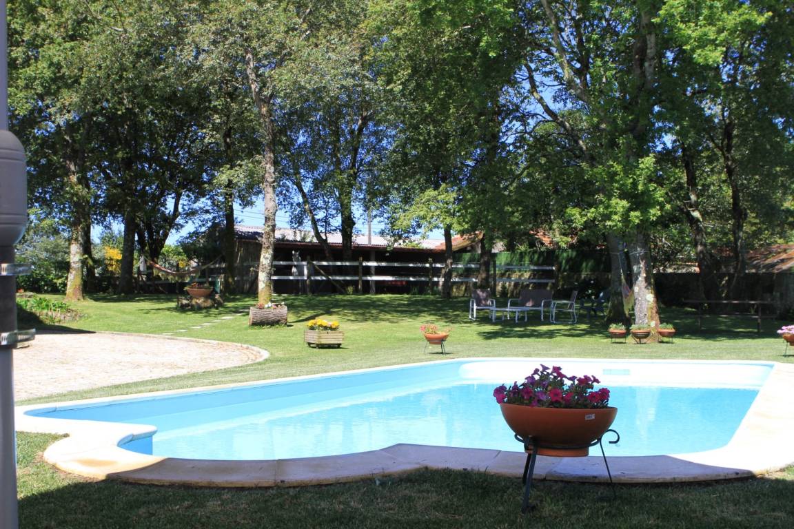 140 M² Casa ∙ 2 Quartos ∙ 4 Hóspedes - Paredes de Coura