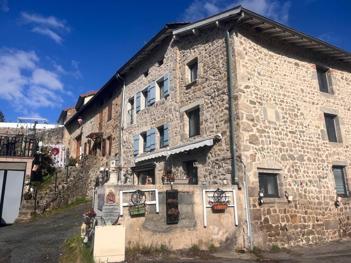 170 M² Maison De Vacances ∙ 5 Chambres ∙ 12 Personnes - Haute-Loire