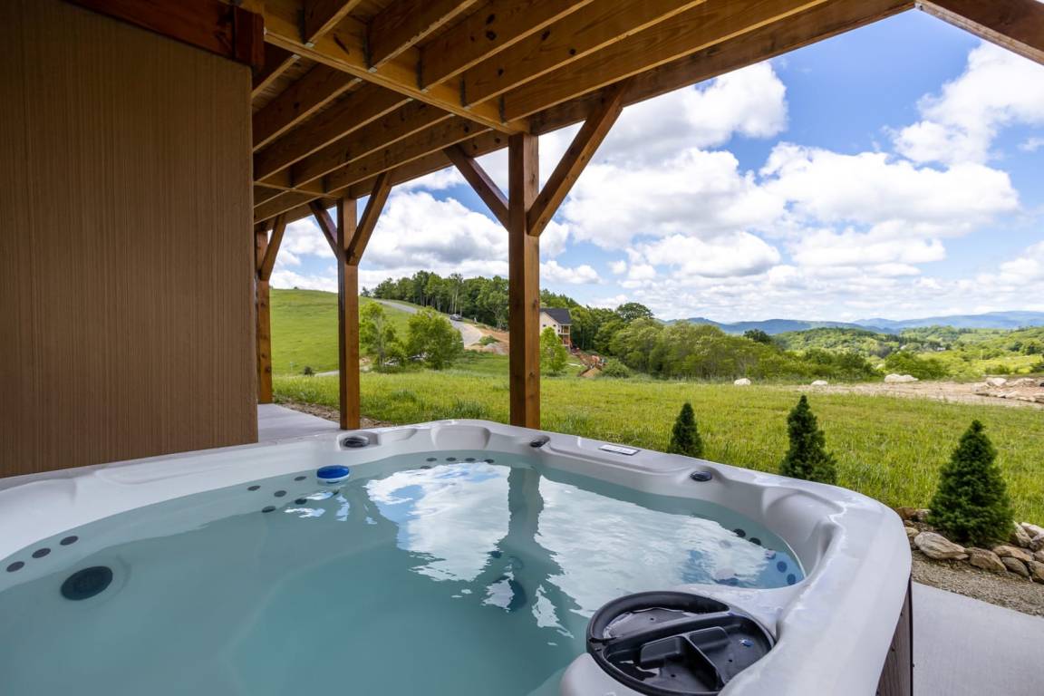 218 M² Cabin ∙ 4 Bedrooms ∙ 8 Guests - Banner Elk, NC
